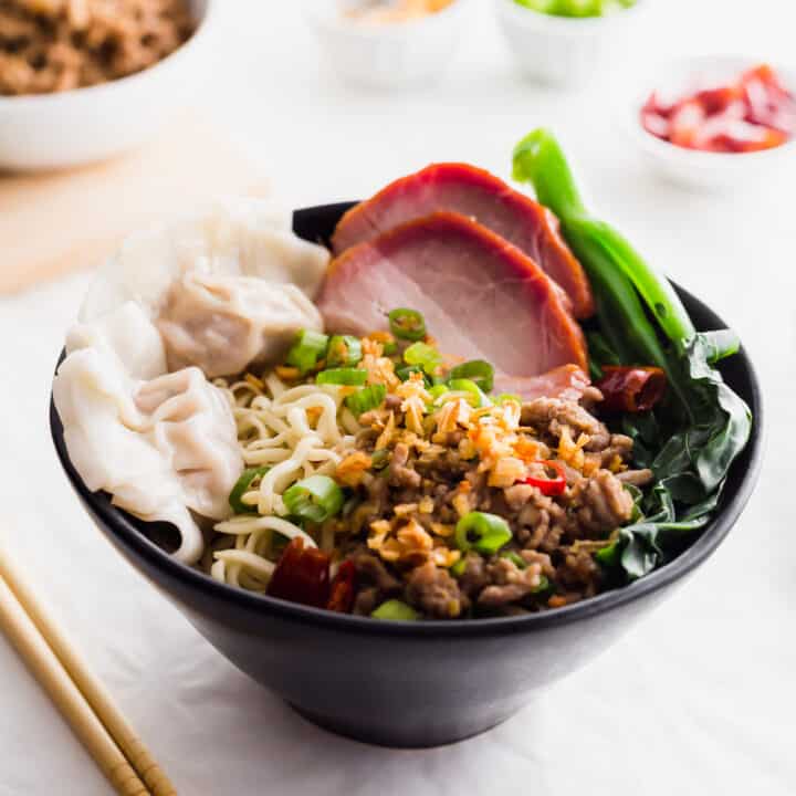 Kolo Mee (Dry Sarawak Malaysian Chinese Noodles) | Sift & Simmer