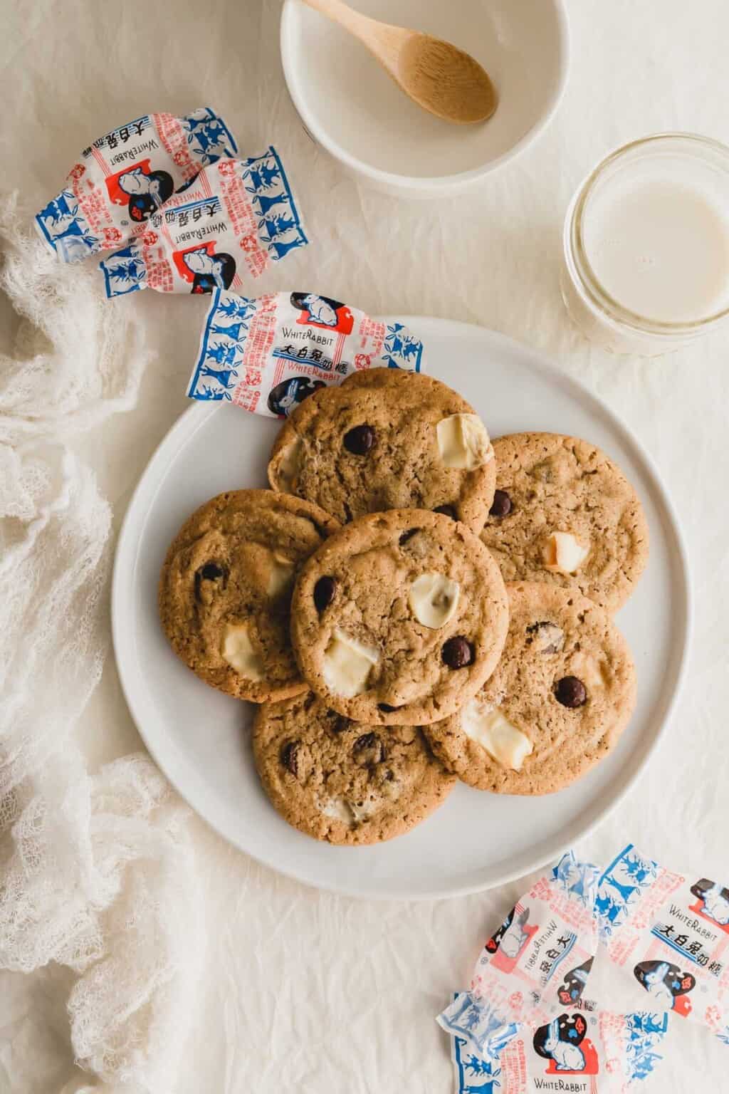 White Rabbit Chocolate Chip Cookies | Sift & Simmer