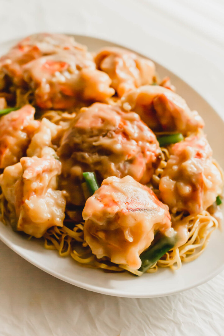 Lobster Yee Mein (龍蝦伊面) | Sift & Simmer